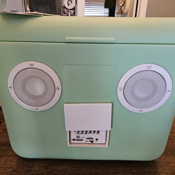 Sunnylife | Other | Brand New Sunnylife Beach Cooler Box Sounds | Poshmark